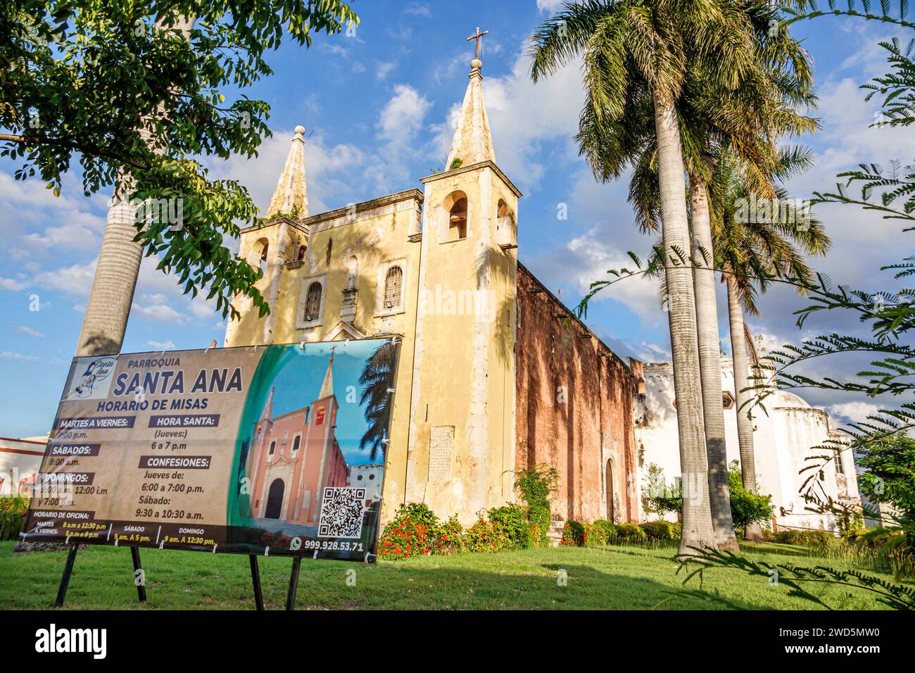 Merida Mexico,centro historico central historic district,Santa Ana ...