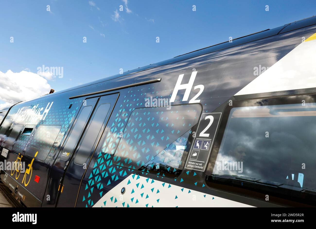 The locomotive of the Mireo Plus H hydrogen train at the InnoTrans trade fair. Siemens Mobility ...