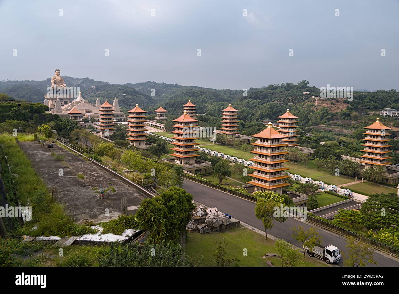 Fo guang shan buddha memorial hi-res stock photography and images - Alamy