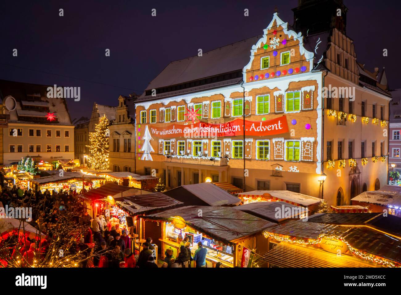 Christmas market in Pirna on the historic market square, Pirna, Saxony ...