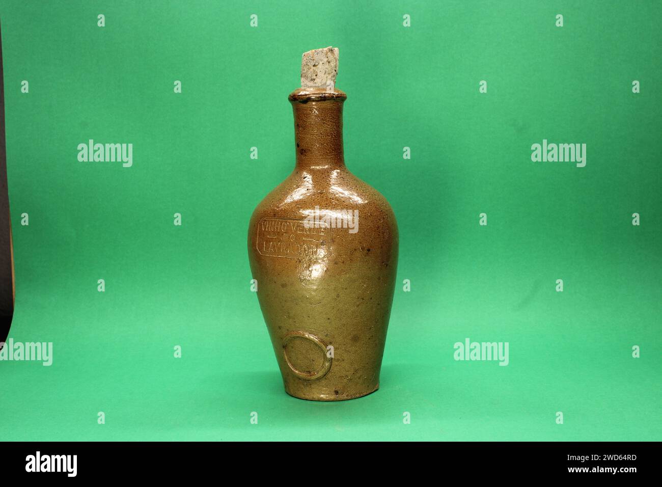 Chroma verde hi-res stock photography and images - Alamy