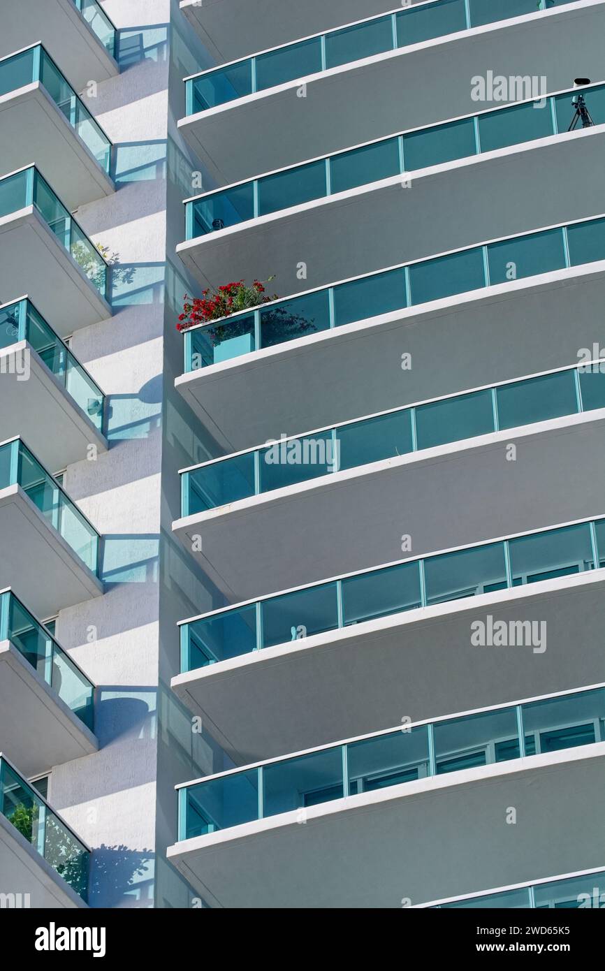 Skyscraper balcony hi-res stock photography and images - Alamy