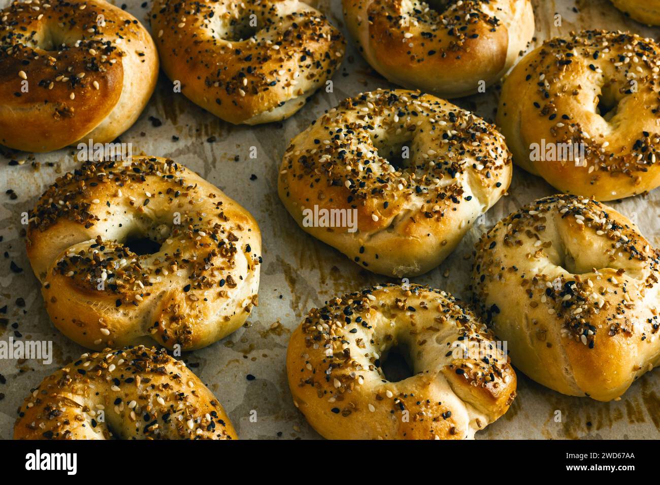 Homemade freshly baked bagels to eat Stock Photo - Alamy