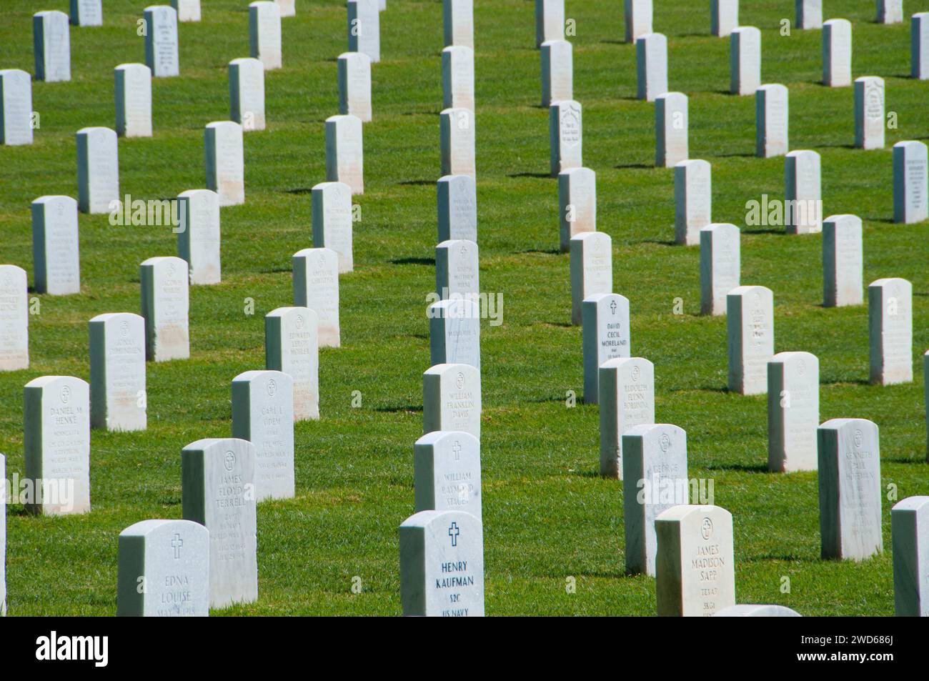 Headstones, Fort Rosecrans National Cemetery, San Diego, California ...