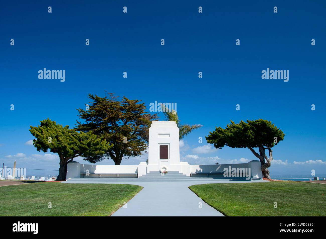 Gettysburg Address monument, Fort Rosecrans National Cemetery, San ...