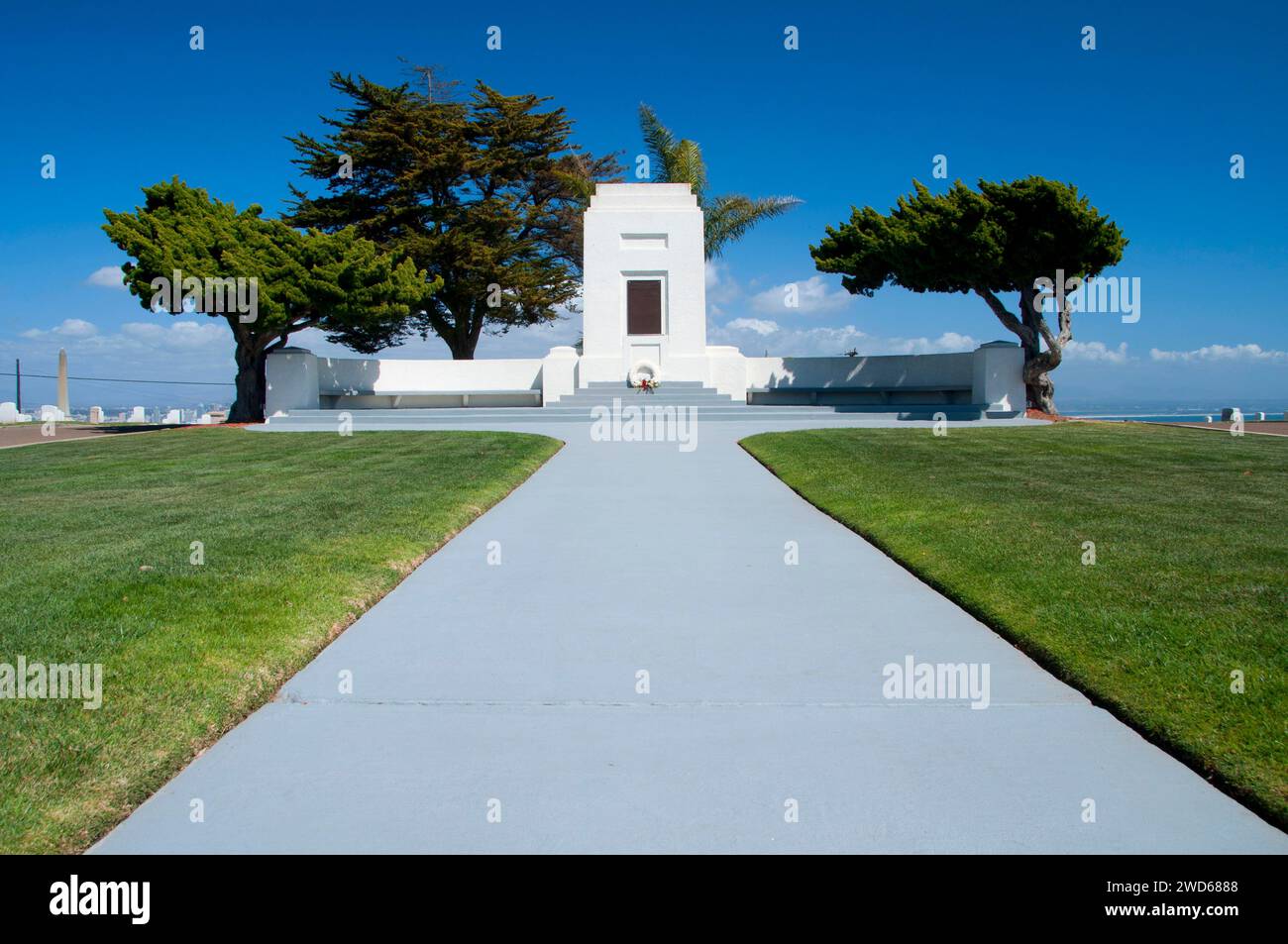 Gettysburg Address monument, Fort Rosecrans National Cemetery, San ...