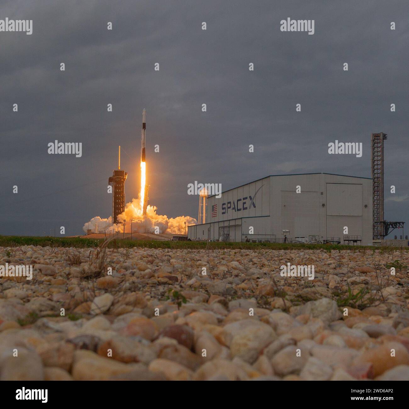 USA. 18th Jan, 2024. Liftoff photos from 39 press site and remote ...