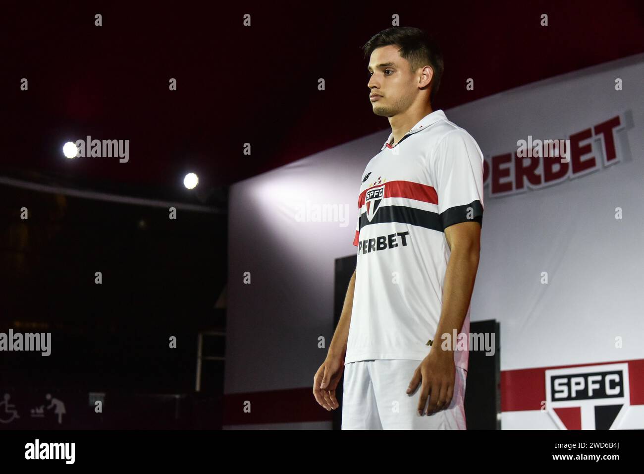 SÃO PAULO, SP - 18.01.2024: APRESENTAÇÃO UNIFORMES E PATROCINADOR SPFC ...