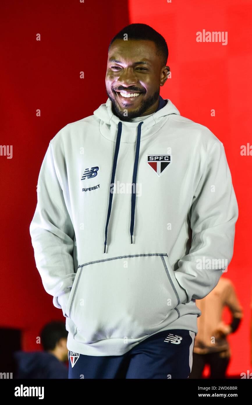 SÃO PAULO, SP - 18.01.2024: APRESENTAÇÃO UNIFORMES E PATROCINADOR SPFC ...