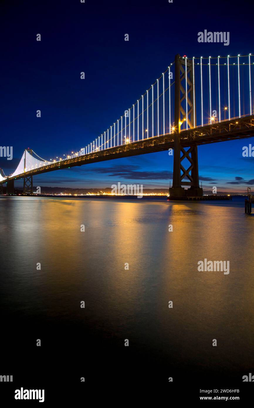 San Franciso-Oakland Bay Bridge at dawn, Rincon Park, Embarcadero, San ...