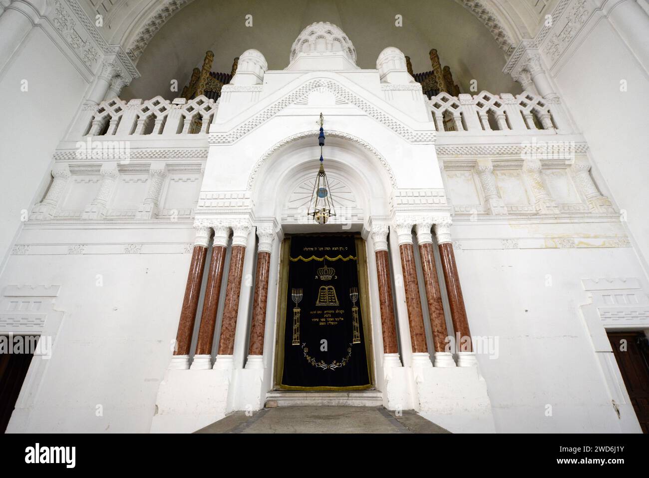 The Synagogue in Novi Sad, Serbia Stock Photo - Alamy