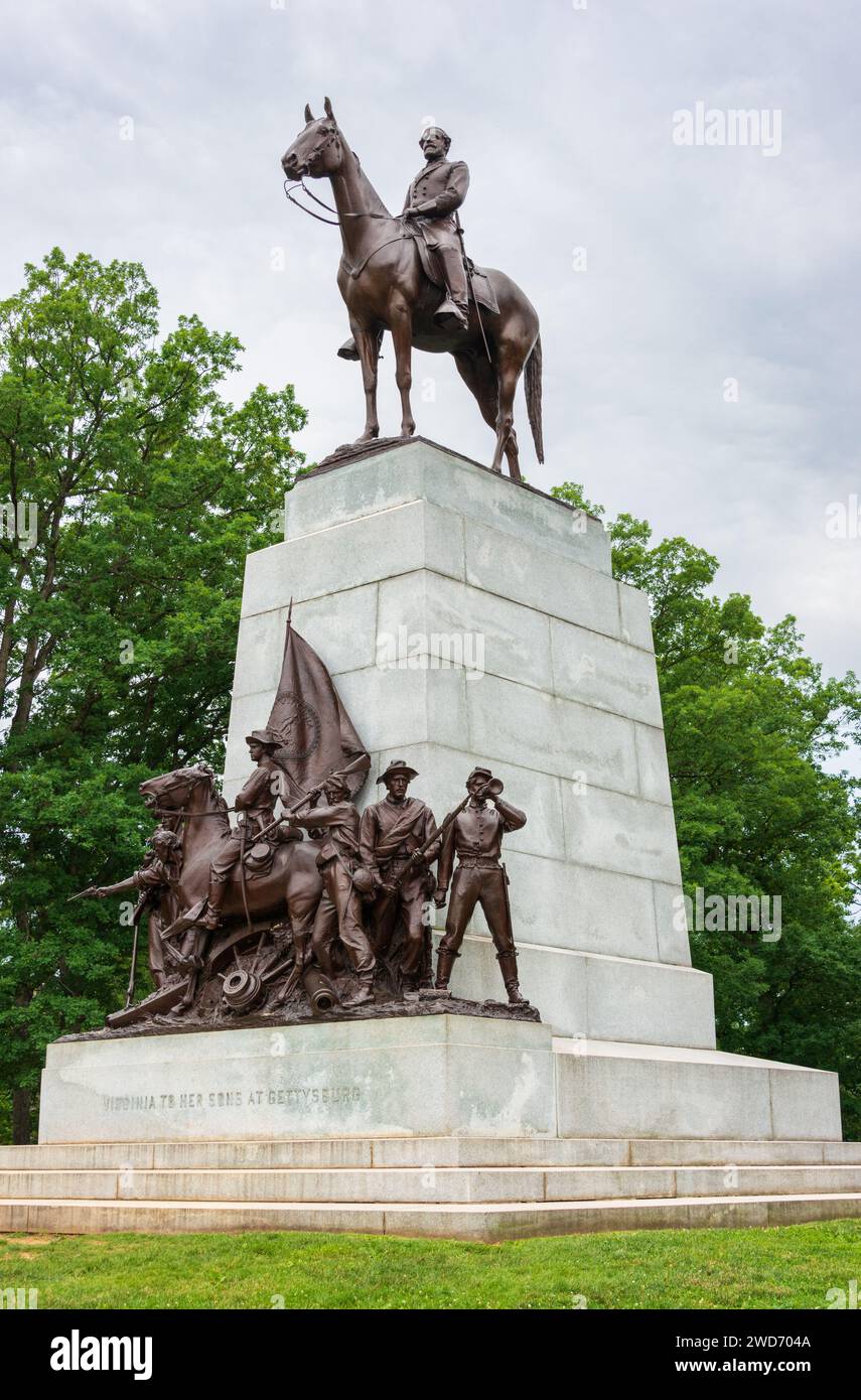 A Monument at Gettysburg National Military Park, American Civil War ...