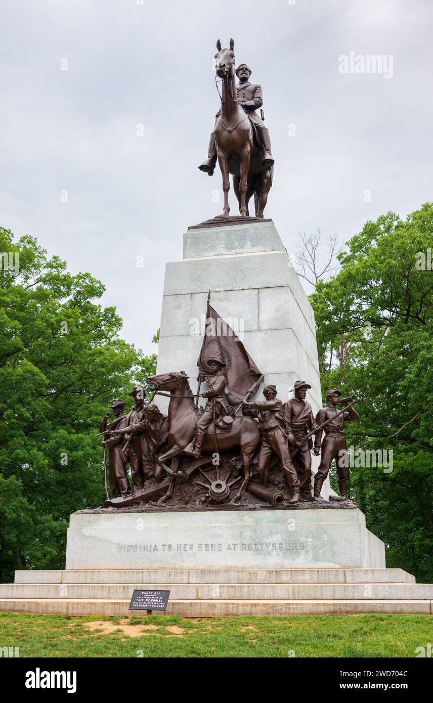 A Monument at Gettysburg National Military Park, American Civil War ...