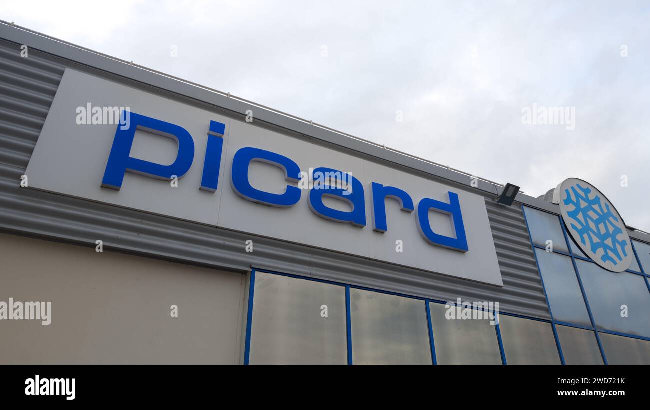 Bordeaux , France - 01 14 2024 : Picard logo brand and text sign on ...