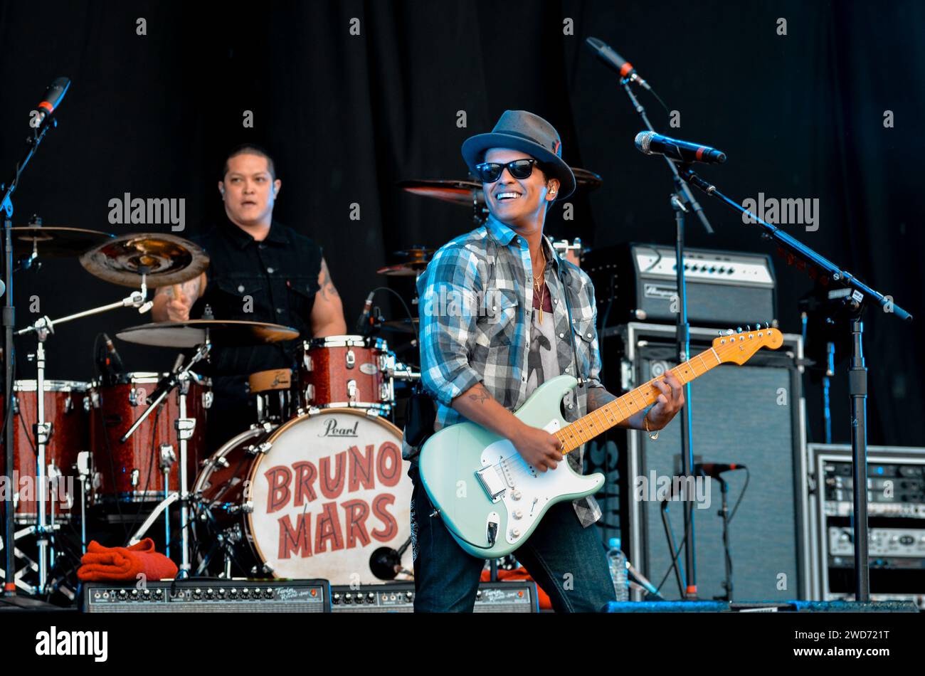 Bruno mars hi-res stock photography and images - Alamy