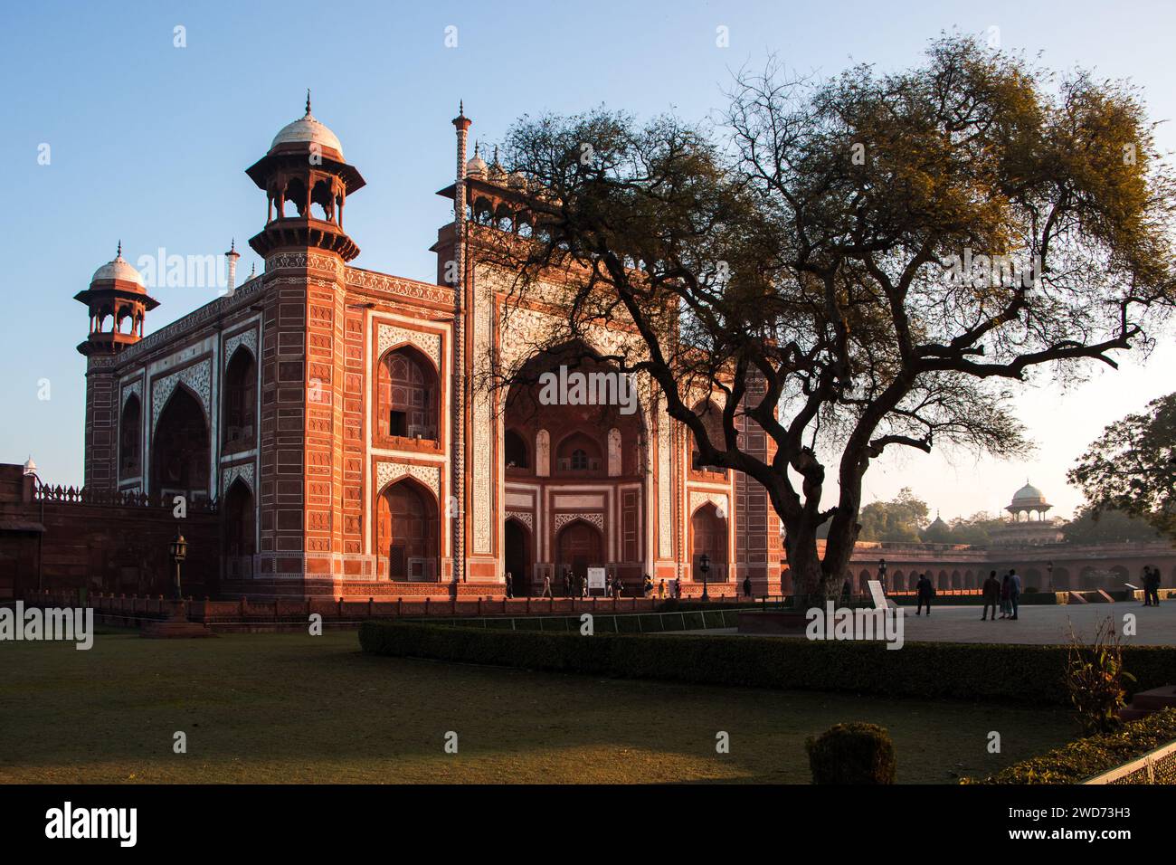 Wester gate of taj mahal hi-res stock photography and images - Alamy