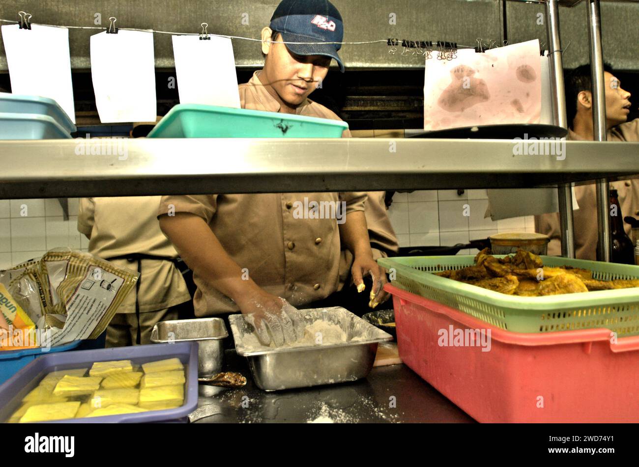 Halal activities hi-res stock photography and images - Alamy