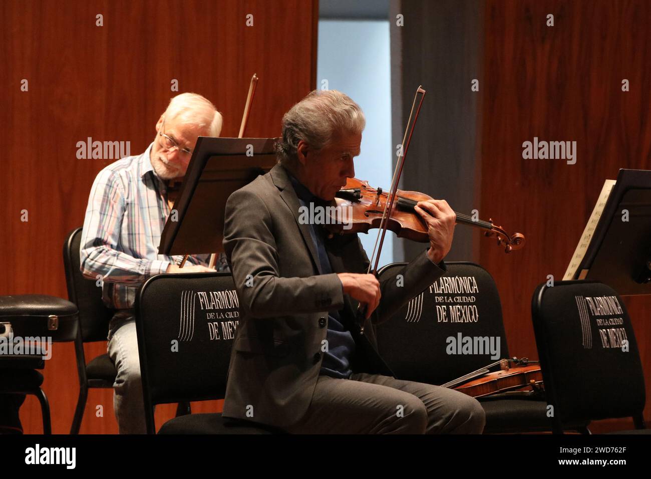 Pyotr ilyich tchaikovsky concert hi-res stock photography and images ...