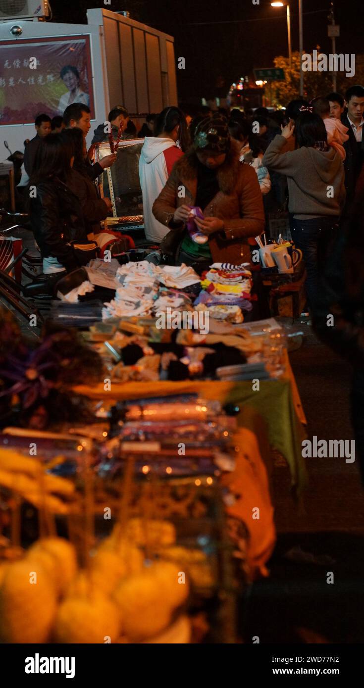 night market in Kunming Stock Photo - Alamy