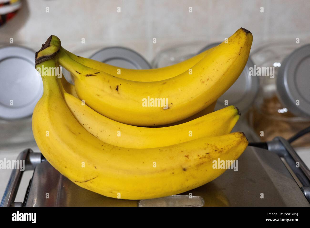 Bunch of Ripe Yellow Bananas in the Kitchen Stock Photo - Alamy