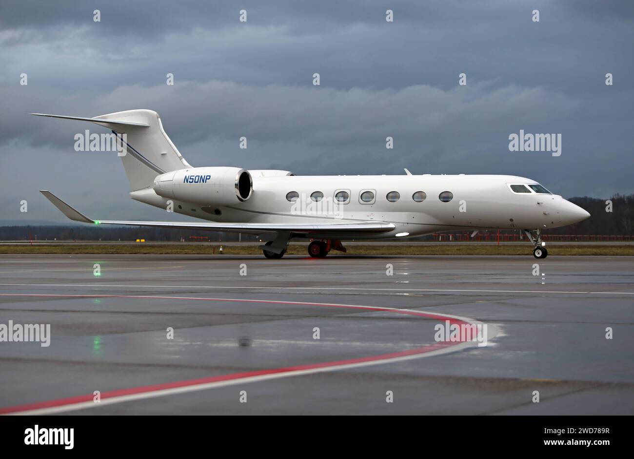 Gulfstream g500 hi-res stock photography and images - Alamy