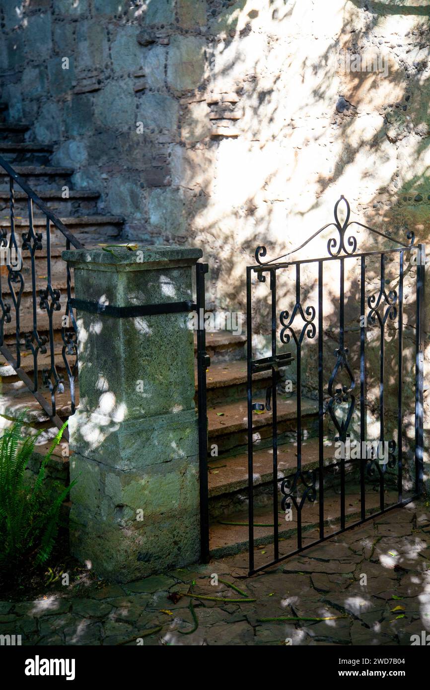 Garden Gate to Ascending Steps Stock Photo - Alamy
