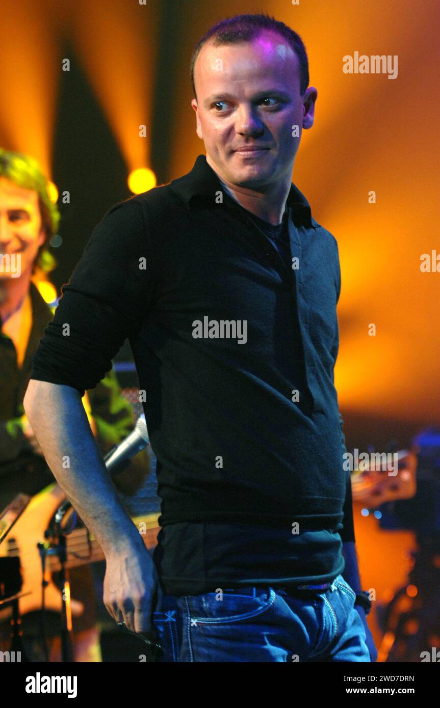 Gigi dalessio record producer hi-res stock photography and images - Alamy