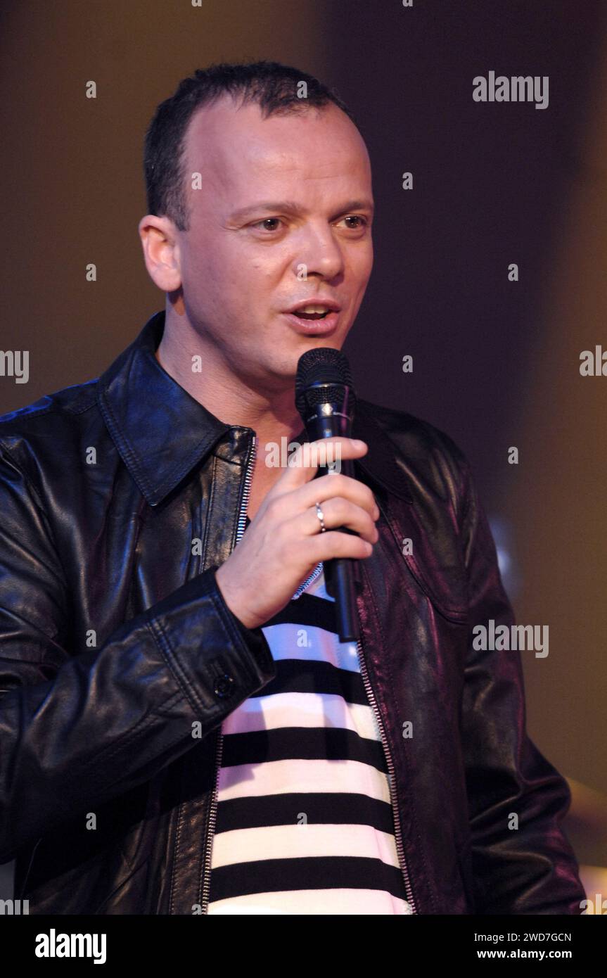 Gigi dalessio record producer hi-res stock photography and images - Alamy