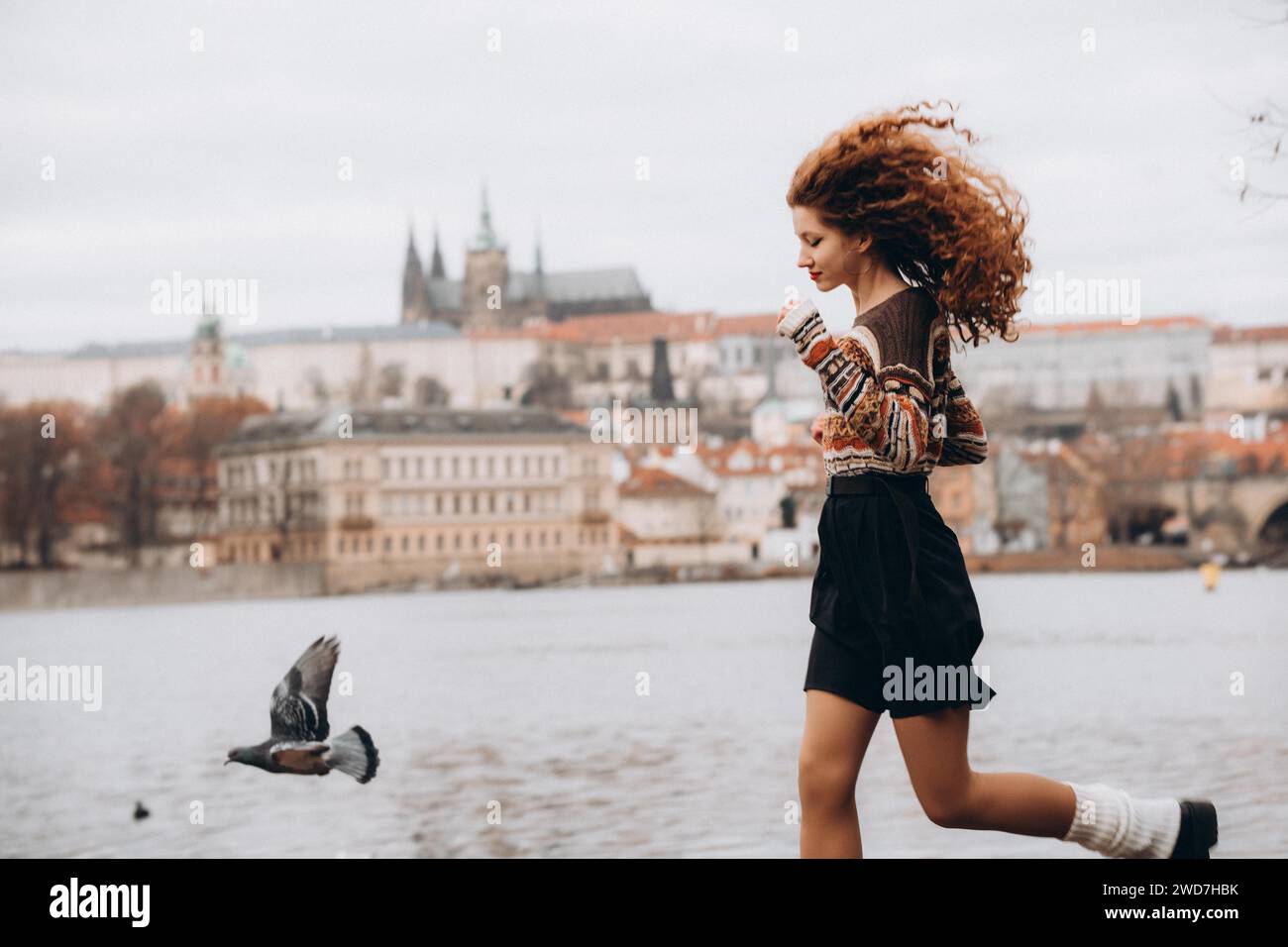 Redhead curly hi-res stock photography and images - Alamy