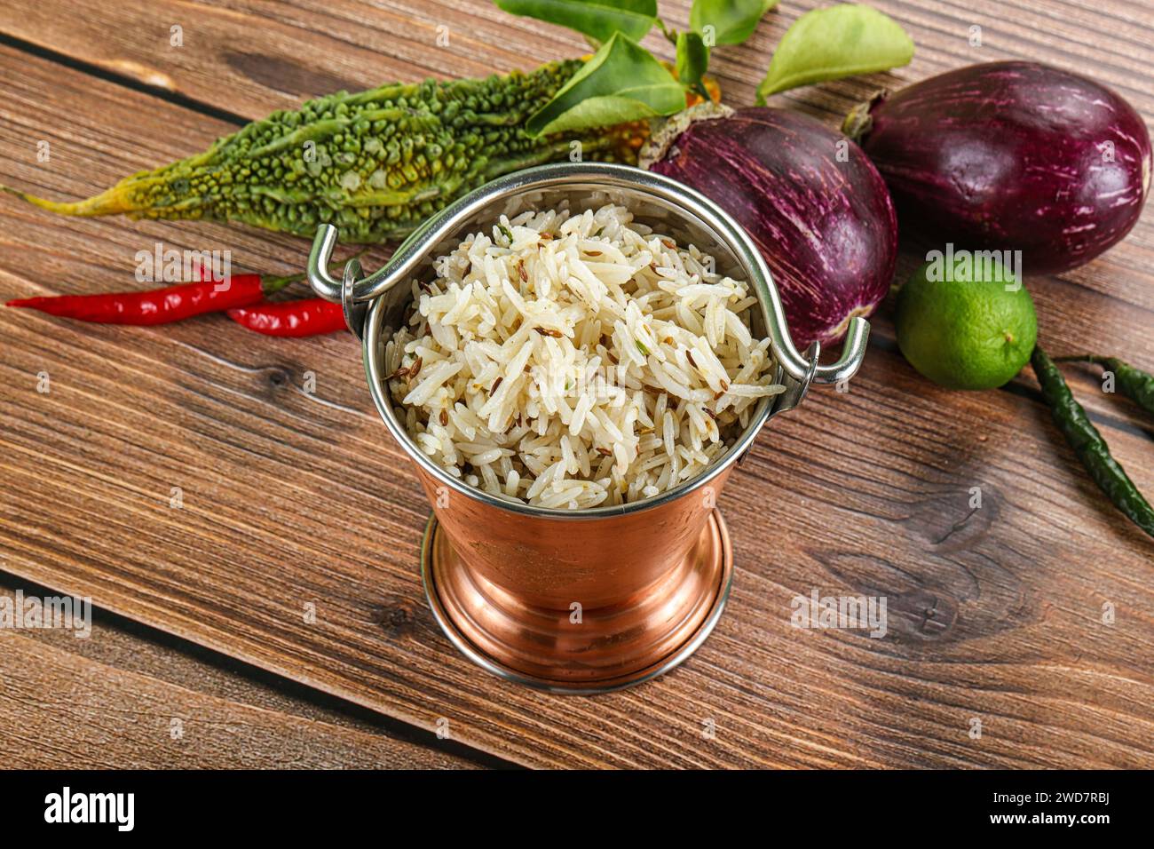 Indian vegan cuisine - jeera rice basmati Stock Photo - Alamy