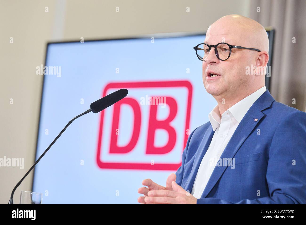 Berlin, Germany. 19th Jan, 2024. Martin Seiler, Chief Human Resources ...