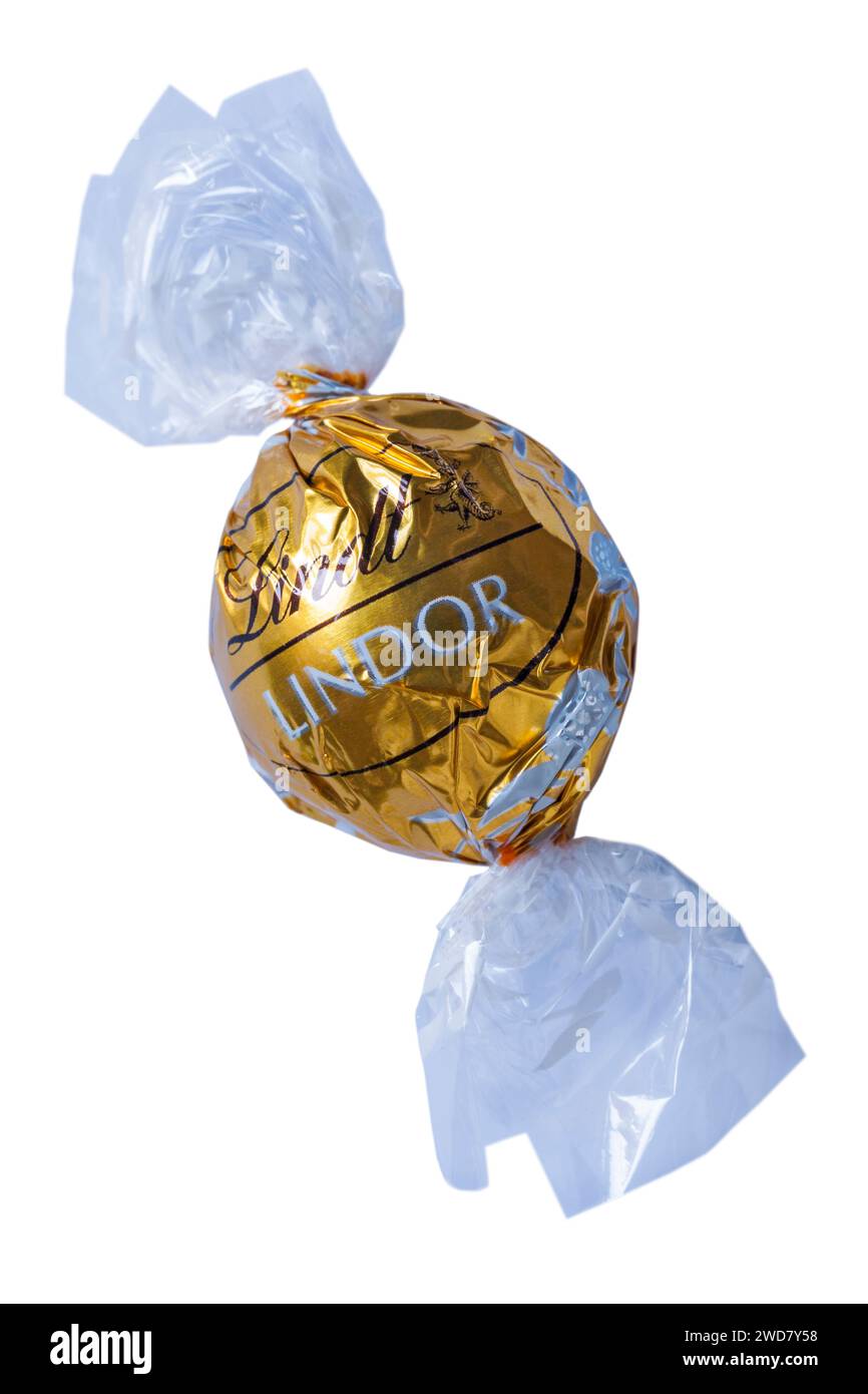 Lindt Lindor white chocolate isolated on white background Stock Photo ...