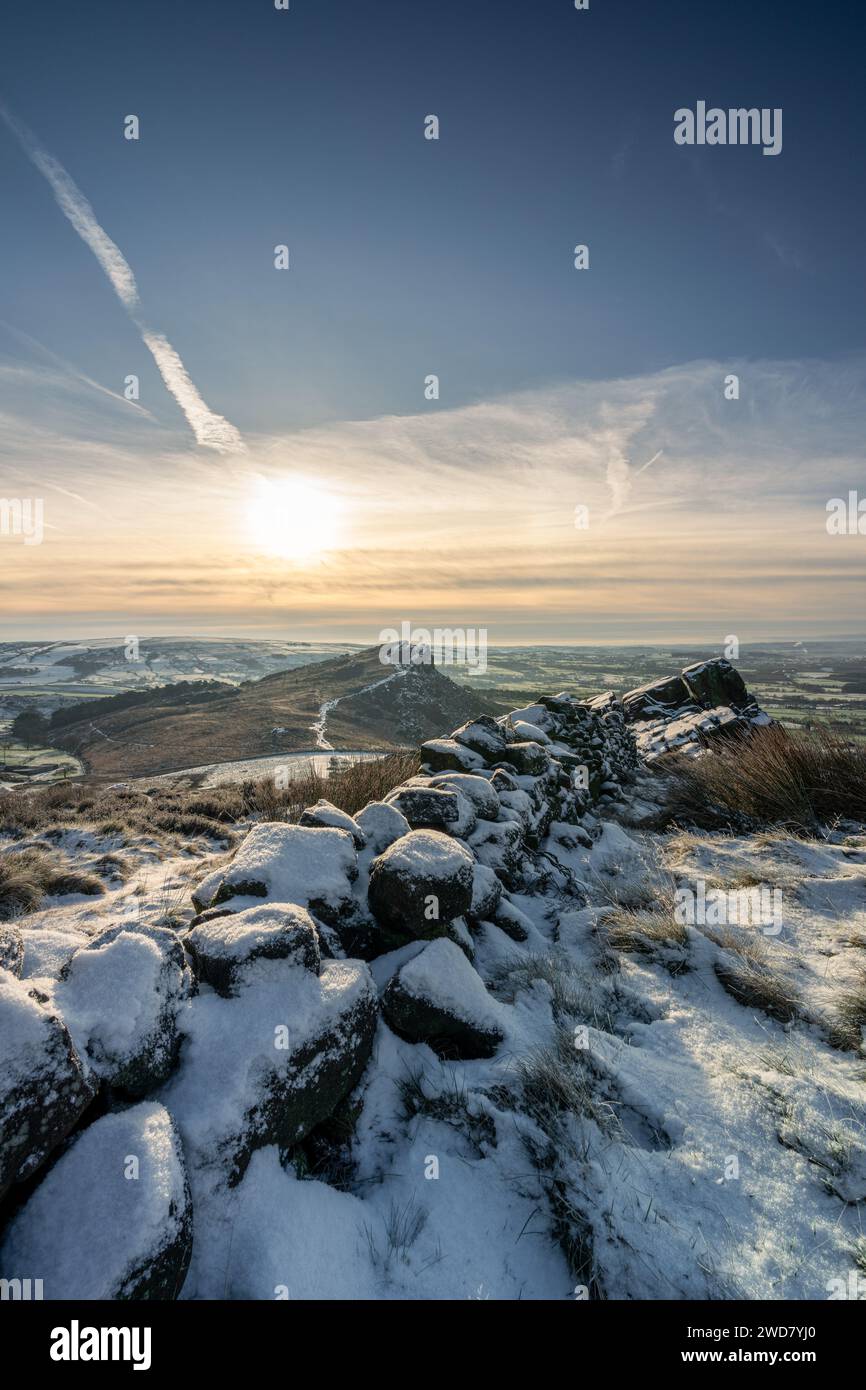Rural winter peak district hi-res stock photography and images - Alamy