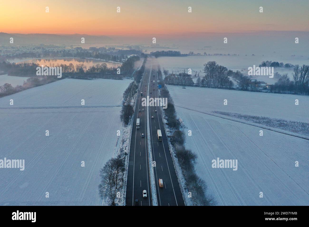 19.1.2024 Autobahn im Winter Autobahn A5 im Winter. An diesem Abschnitt ...