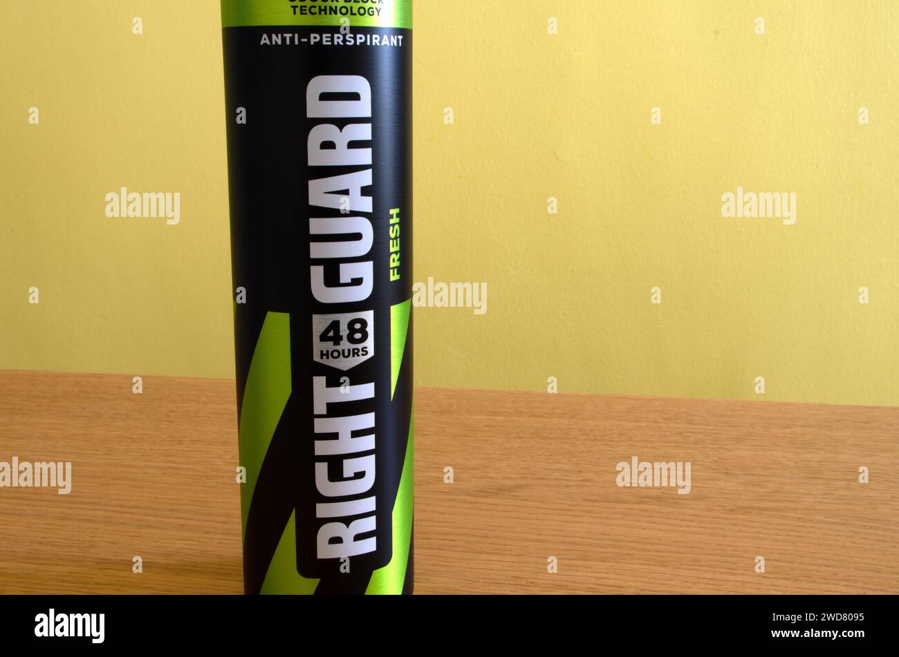 Right guard aerosol hi-res stock photography and images - Alamy