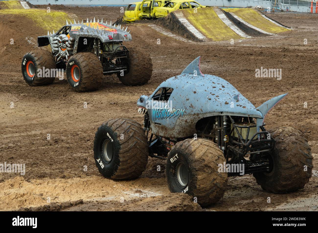Monster Truck "Megalodon" and "MAX-D" at Unique Diego Armando Maradona ...