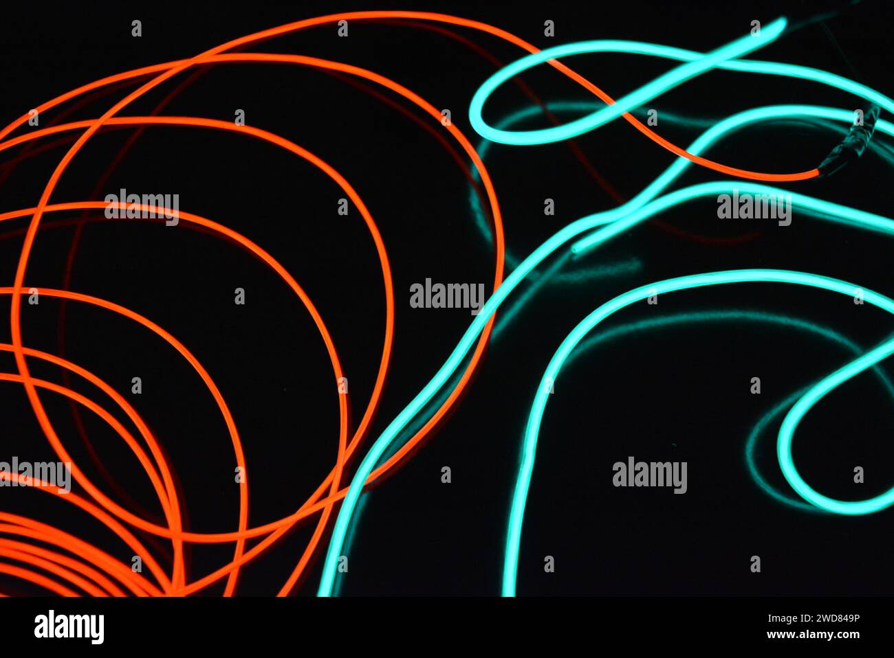 Looping animation red green light hi-res stock photography and images ...