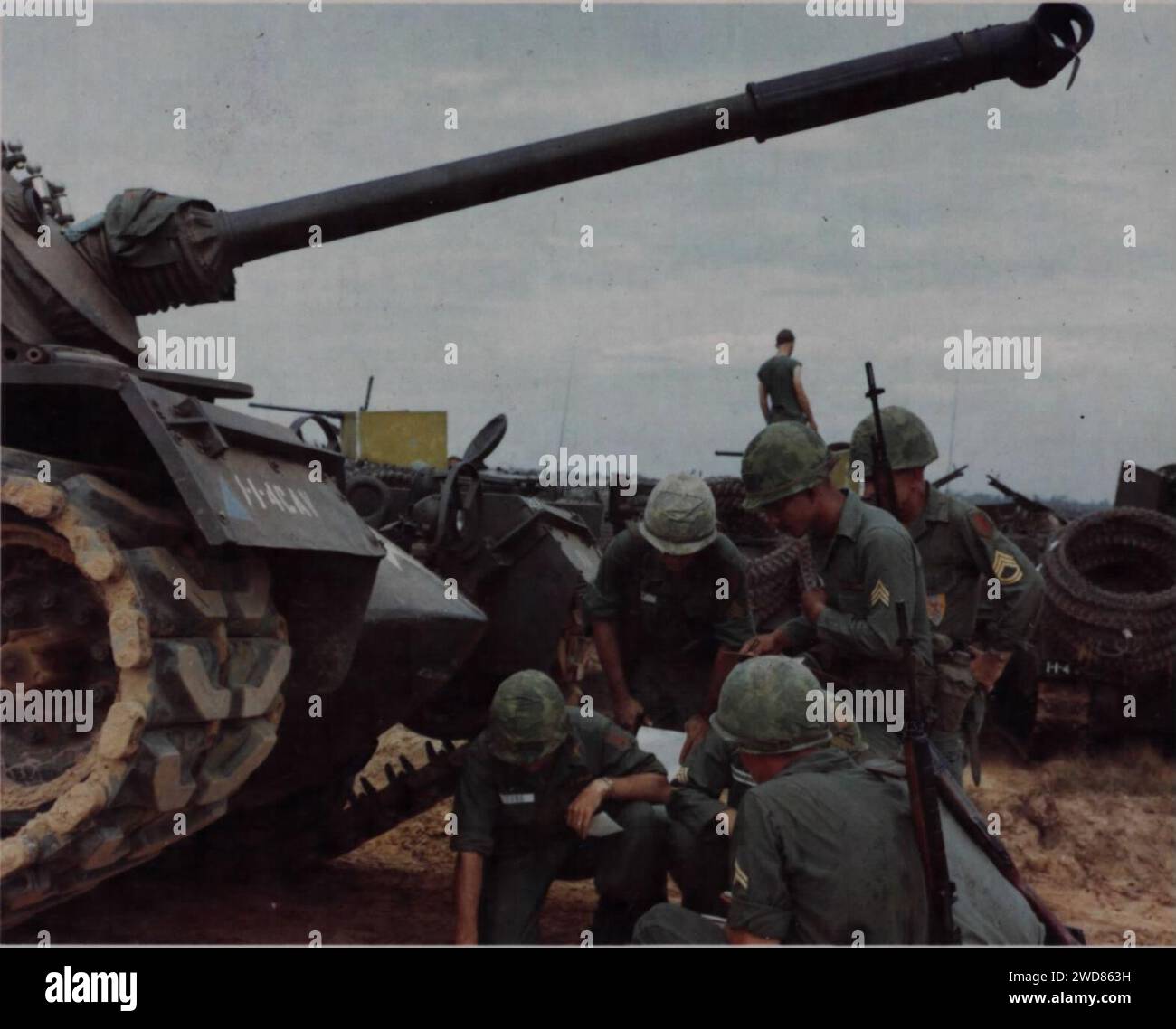 1st Battalion, 4th Cavalry, 1st Infantry Division, north of Saigon, 20 ...