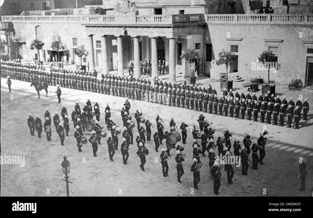 1st battalion the kings regiment hi-res stock photography and images ...