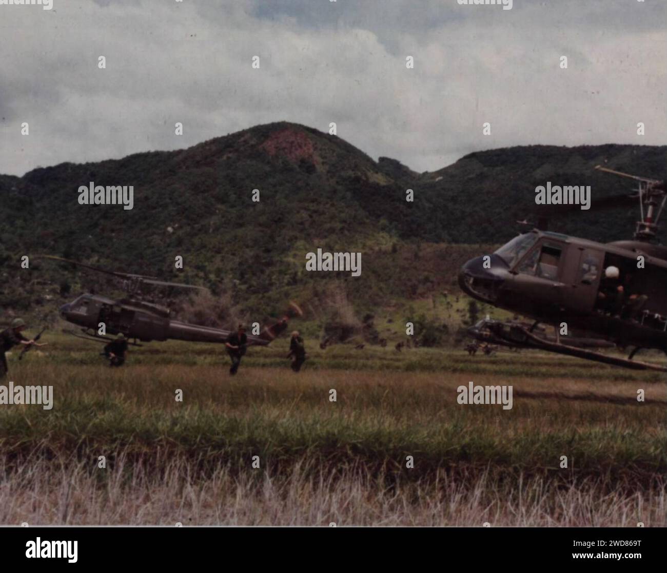 1st Squadron, 9th Cavalry air assault during Operation Pershing, July ...