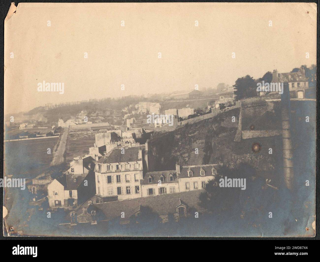 Le merle blanc hi-res stock photography and images - Alamy