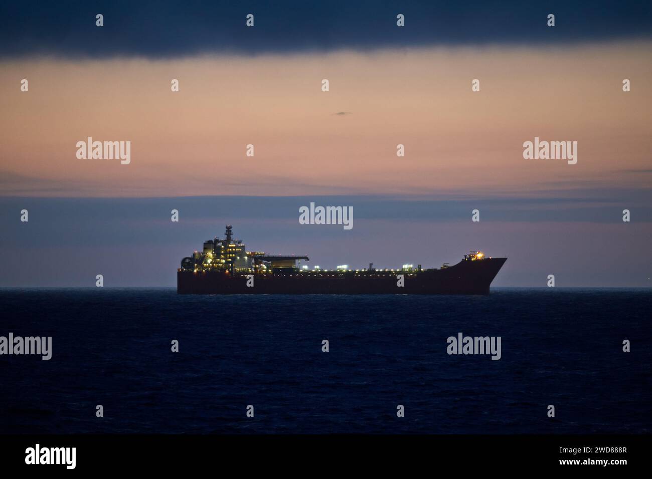 Fpso vessel hi-res stock photography and images - Alamy