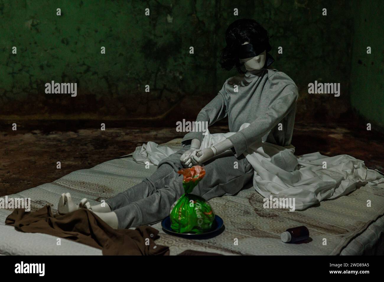 London, UK. 19th January 2024. The 7/10 Human Chain Project has created ...