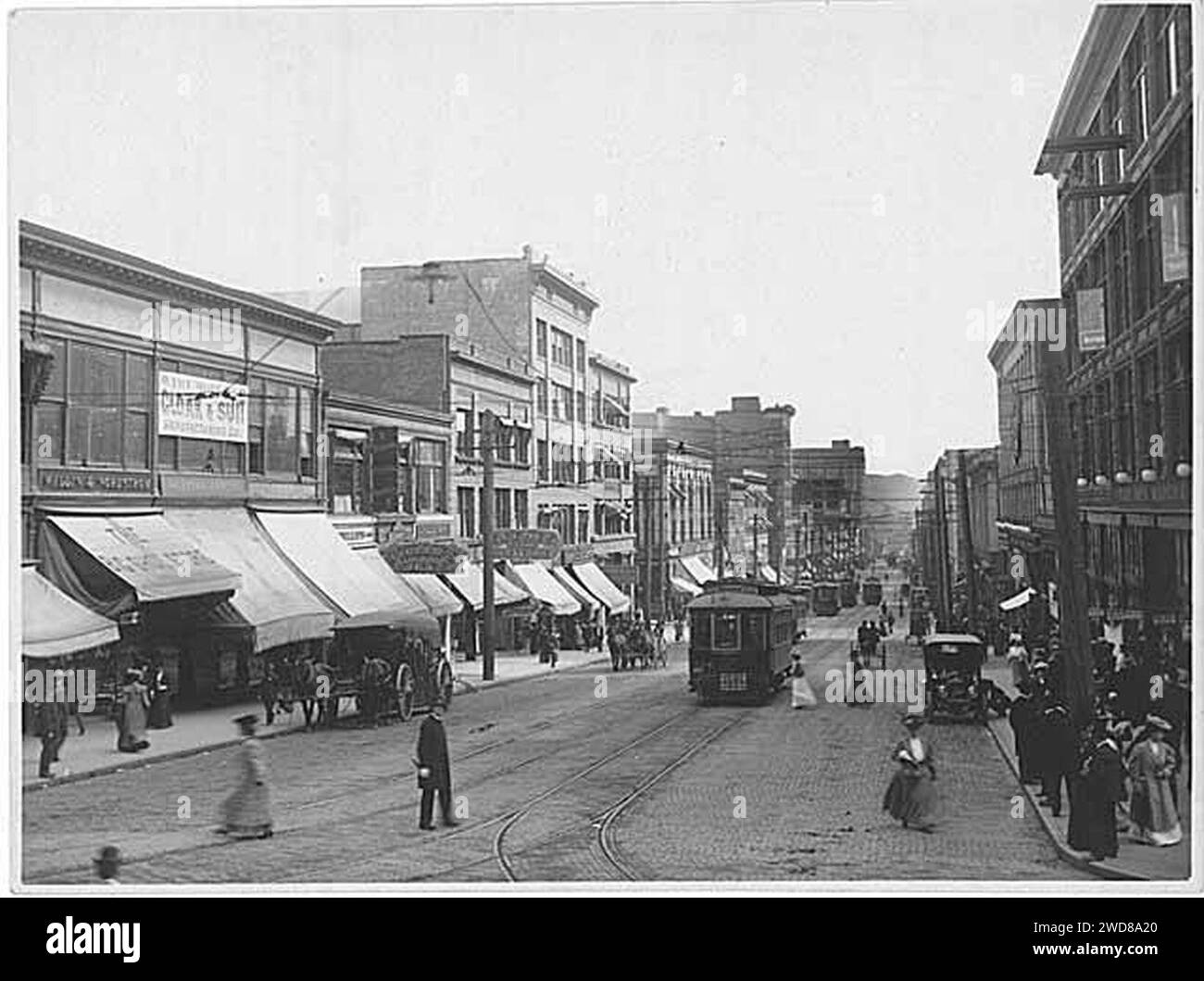 2nd Ave looking south from Pike St showing the Wallin and Nordstrom ...