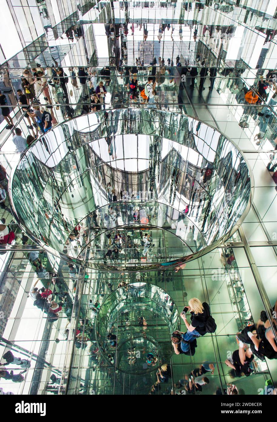 New York City: Summit One Vanderbilt, in Manhattan Stock Photo - Alamy