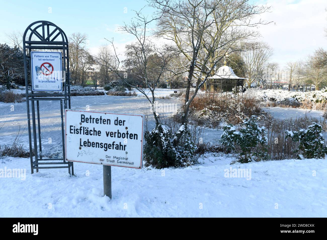 Winter 2024 19.01.2024 Schneelandschaften in Darmstadt im Prinz-Emil ...