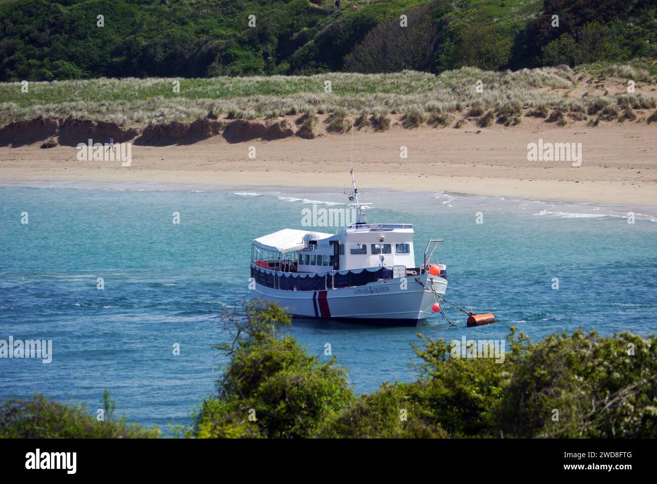 Jubilee queen pleasure boat hi-res stock photography and images - Alamy
