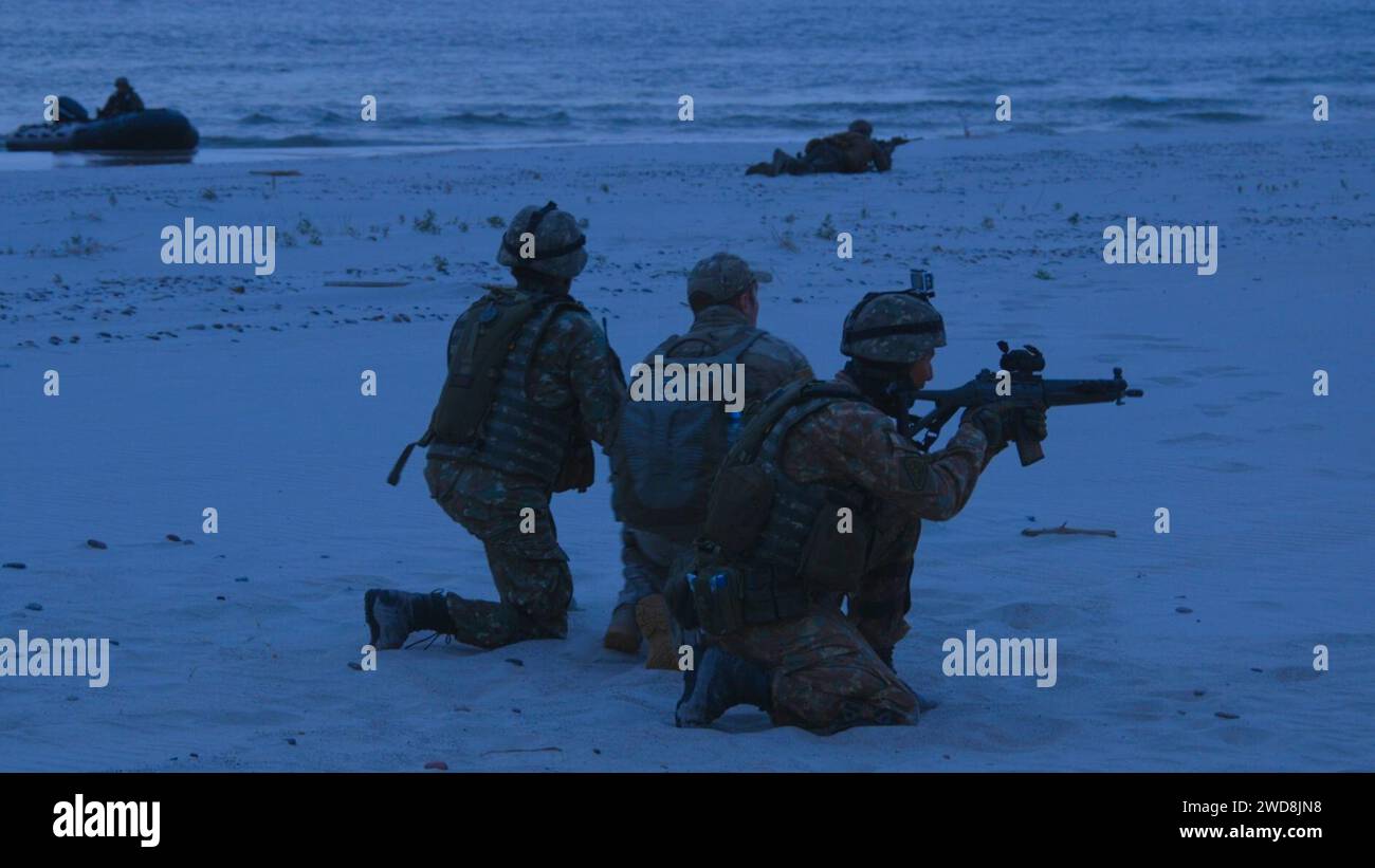 307th infantry hi-res stock photography and images - Alamy