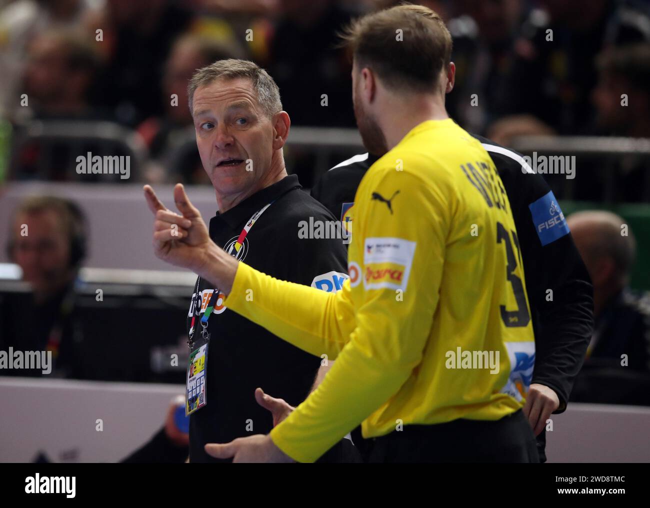 Alfred GISLASON DHB Bundestrainer head coach of Germany mit Andreas ...