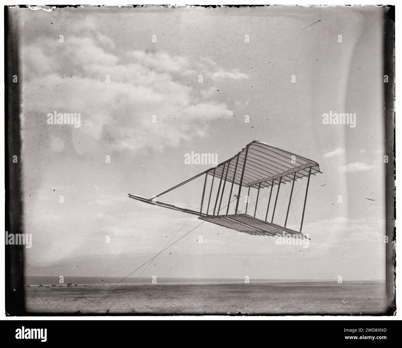 Wright Brothers, 1900 - Wright glider before installation of forward ...
